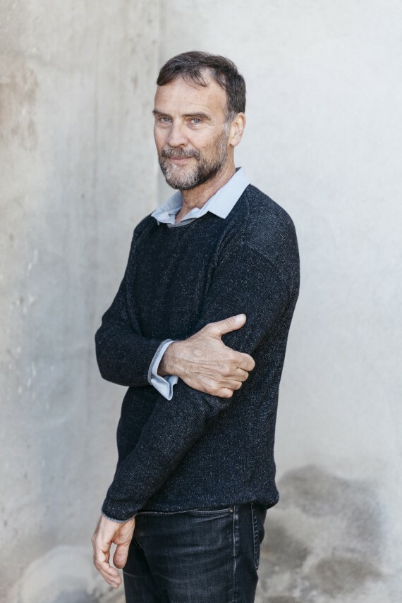 Robert Cantarella/Romain Daroles - Moi-même, je me suis déçu ...